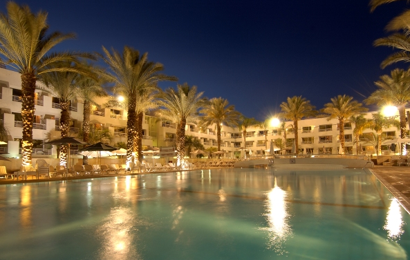Singles In Paradise israel jerusalem travel vacations petra